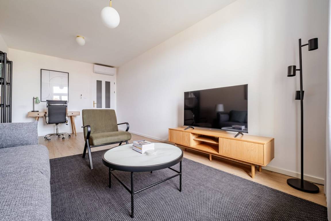 55 M² Apartamento ∙ 1 Habitación ∙ 2 Huéspedes - Praga