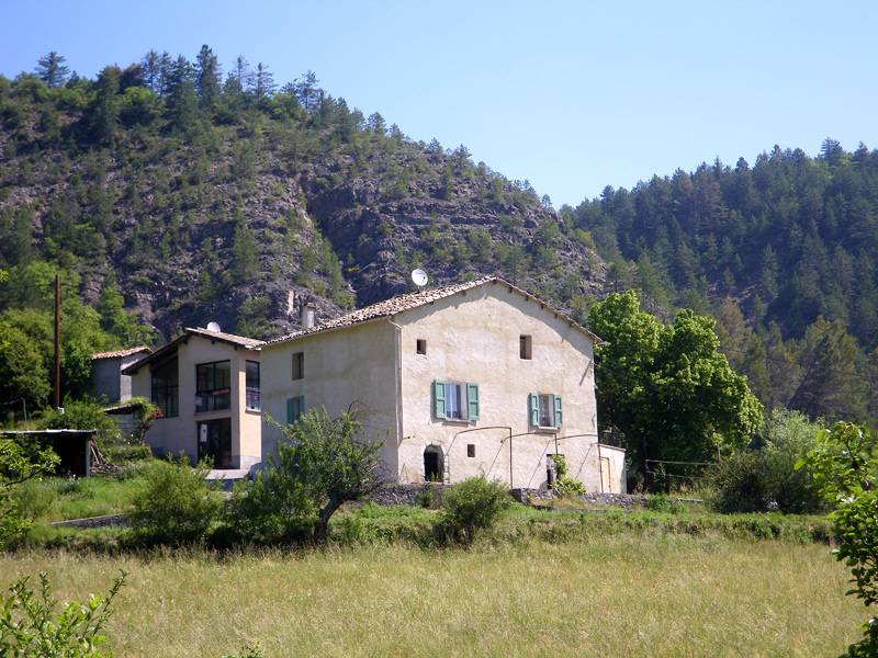 40 M² Gîte ∙ 1 Chambre ∙ 2 Personnes - Alpes-de-Haute-Provence