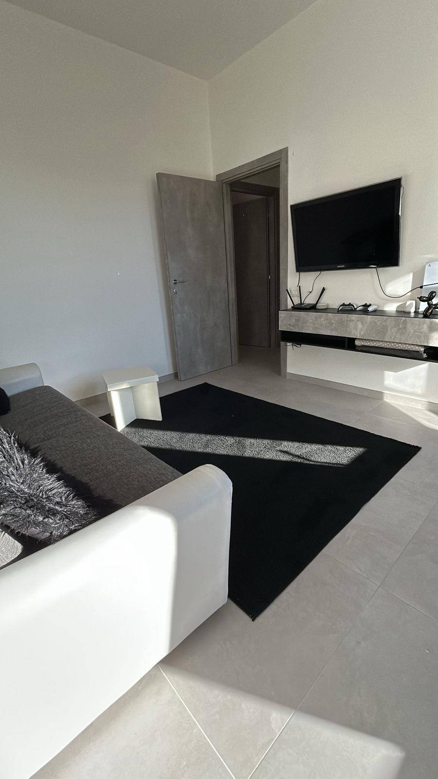 Huoneisto ∙ 1 Makuuhuone ∙ 4 Vierasta - Cagliari