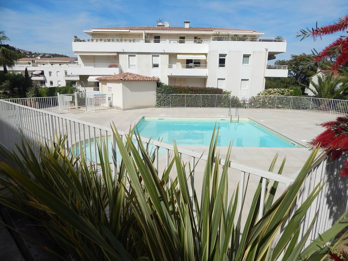 40 M² Huis ∙ 1 Slaapkamer ∙ 4 Gasten - Rayol-Canadel-sur-Mer