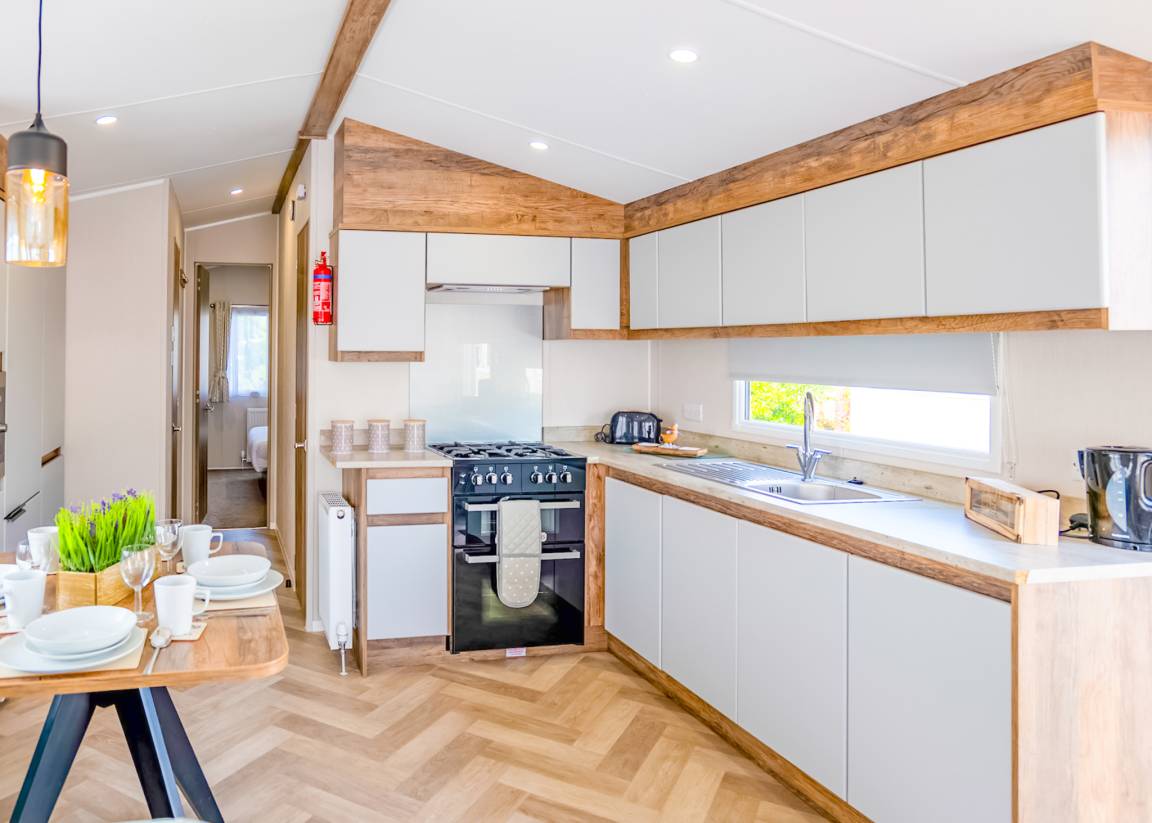 Caravan ∙ 3 Bedrooms ∙ 6 Guests - Appleby Castle