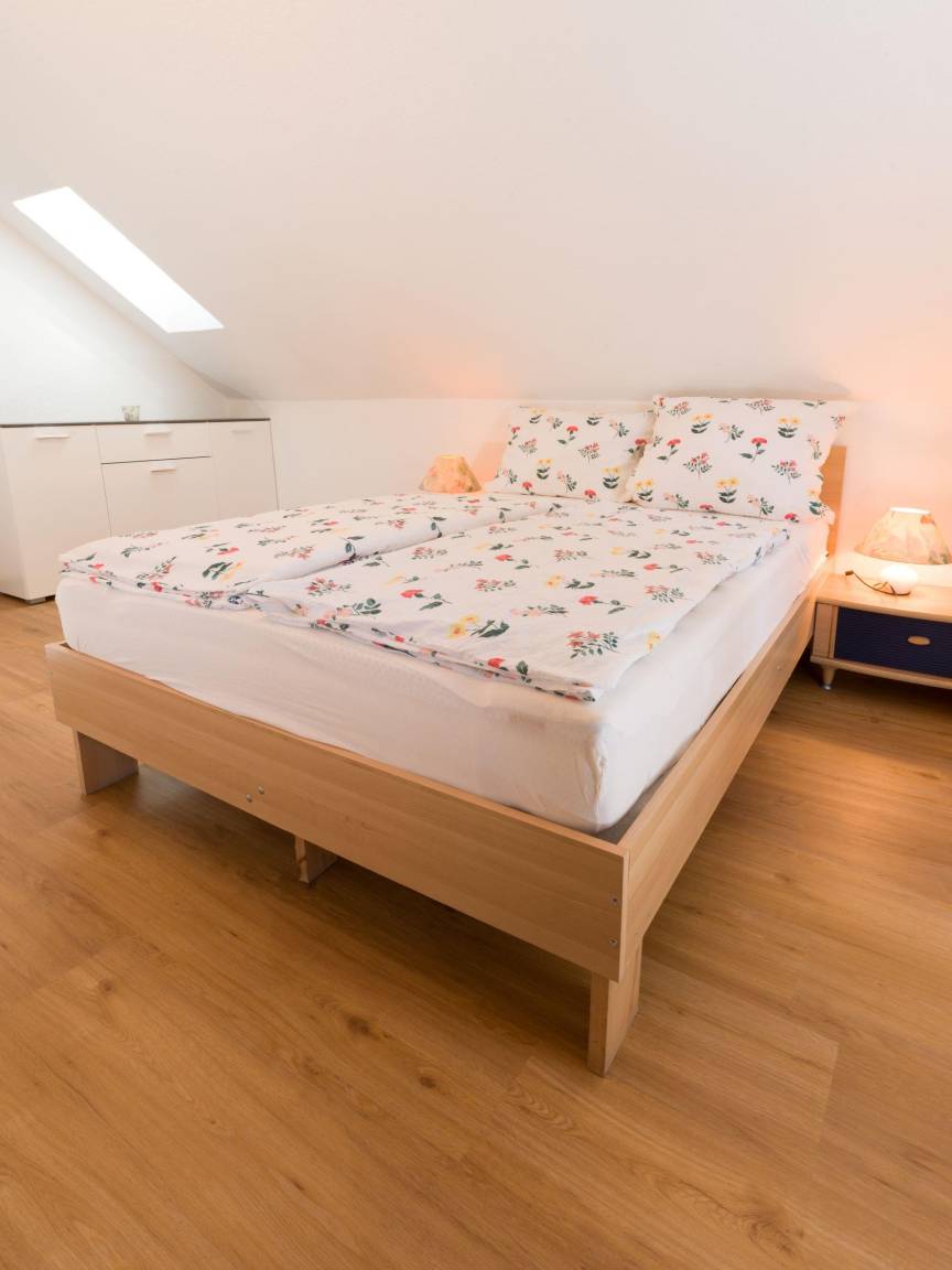 60 M² Ferienwohnung ∙ 2 Schlafzimmer ∙ 6 Gäste - Wadern