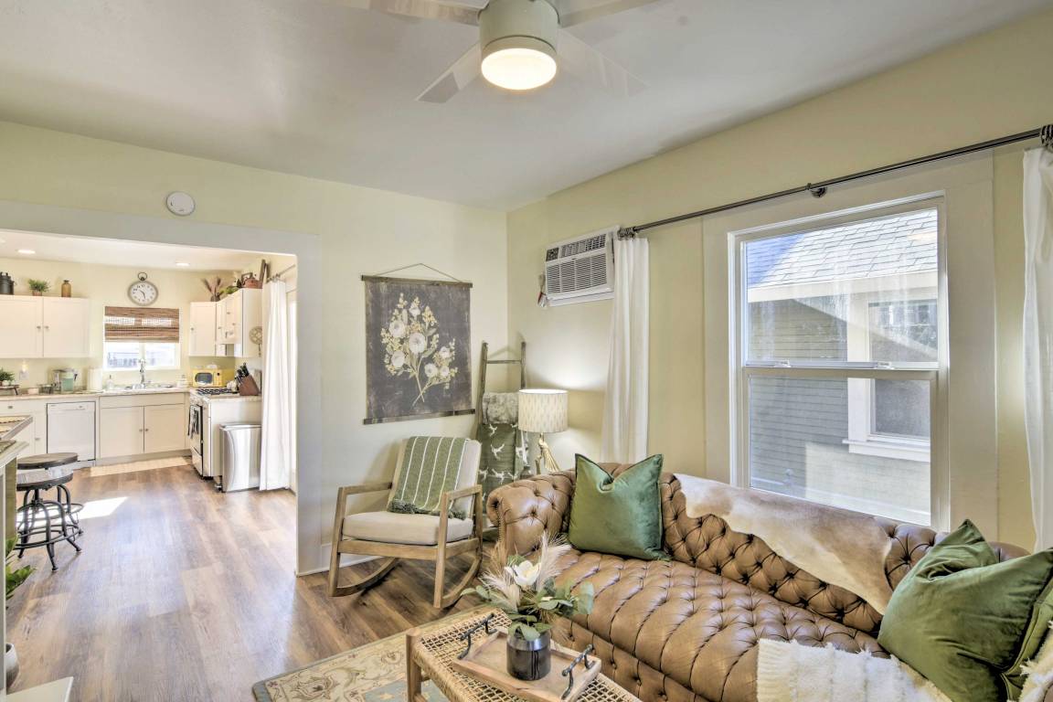 89 M² House ∙ 2 Bedrooms ∙ 4 Guests - California