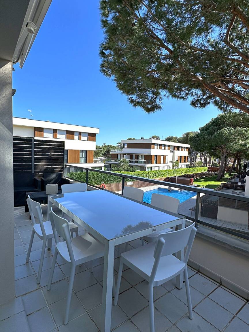65 M² Apartamento ∙ 3 Habitaciones ∙ 7 Huéspedes - Castillo de Aro, España
