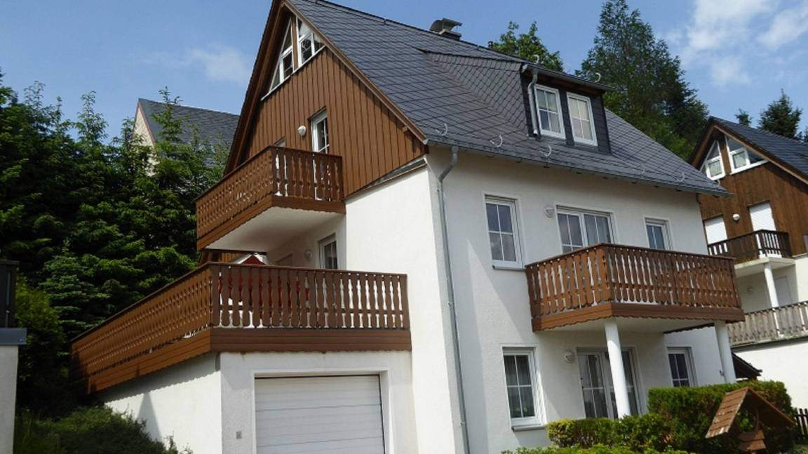 100 M² Ferienhaus ∙ 4 Schlafzimmer ∙ 10 Gäste - Oberwiesenthal