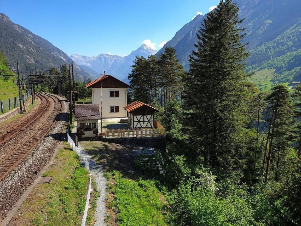 55 M² Ferienhaus ∙ 2 Schlafzimmer ∙ 5 Gäste - Nidwalden