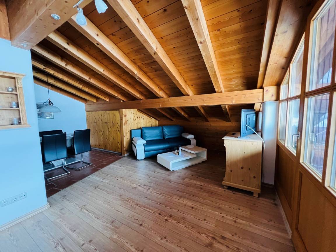 60 M² Ferienwohnung ∙ 2 Schlafzimmer ∙ 6 Gäste - Schleching