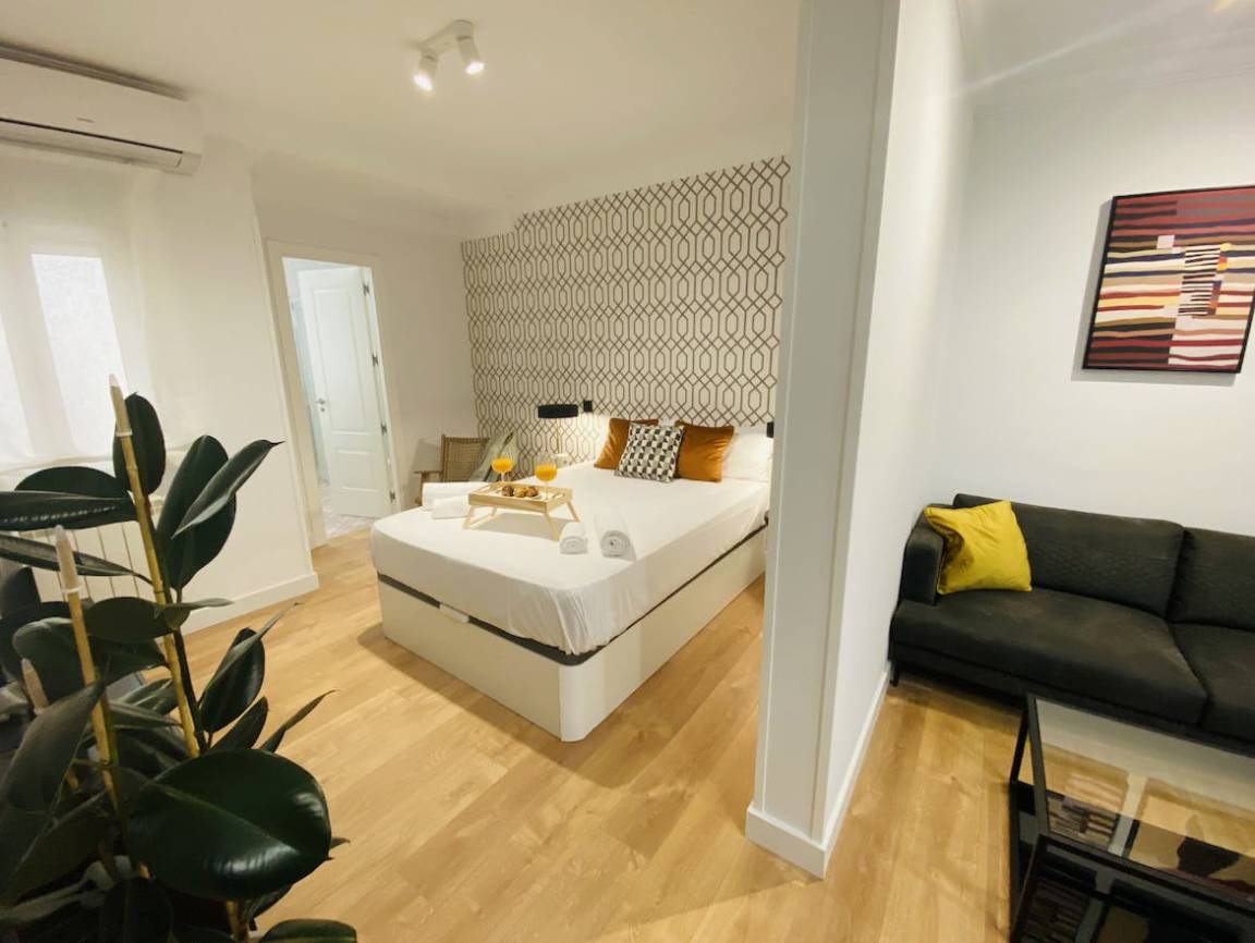 37 M² Apartamento ∙ 2 Huéspedes - Móstoles