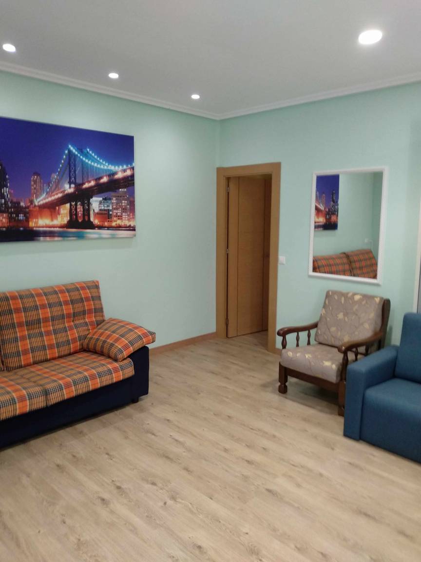 48 M² Ferienwohnung ∙ 1 Schlafzimmer ∙ 4 Gäste - León
