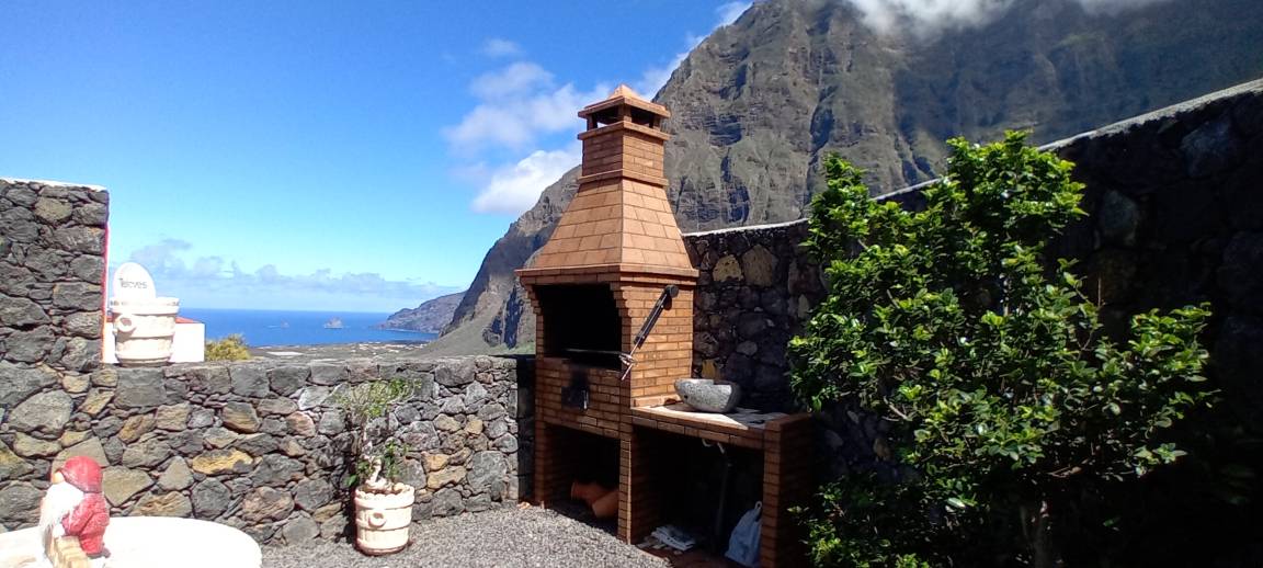 58 M² Apartamento ∙ 2 Habitaciones ∙ 5 Huéspedes - El Hierro