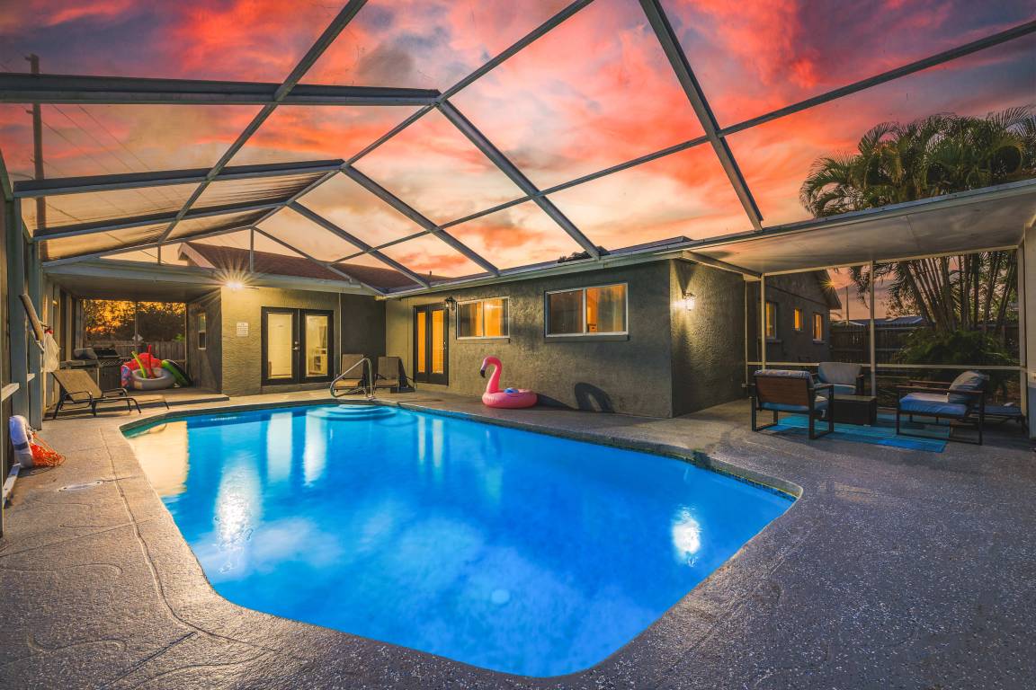 197 M² Casa ∙ 3 Habitaciones ∙ 8 Huéspedes - Madeira Beach, FL