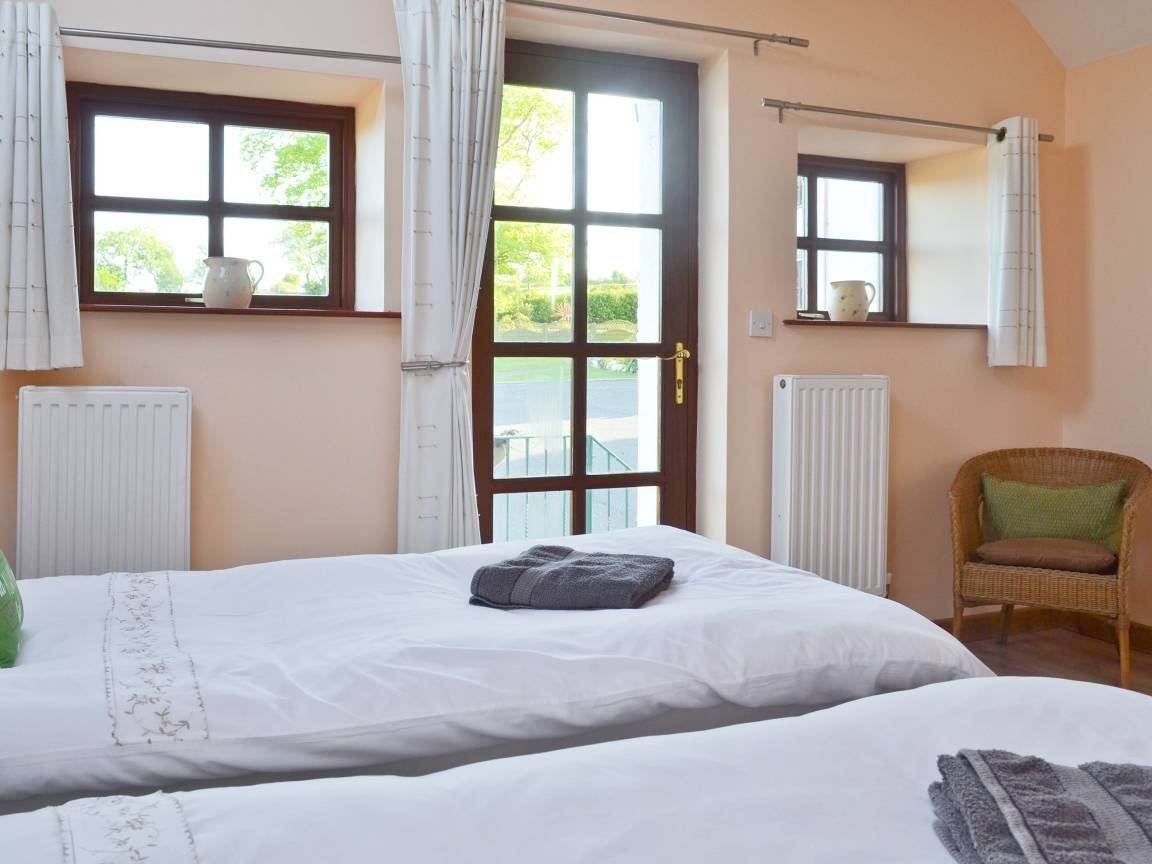 Cottage ∙ 3 Bedrooms ∙ 6 Guests - Aberporth