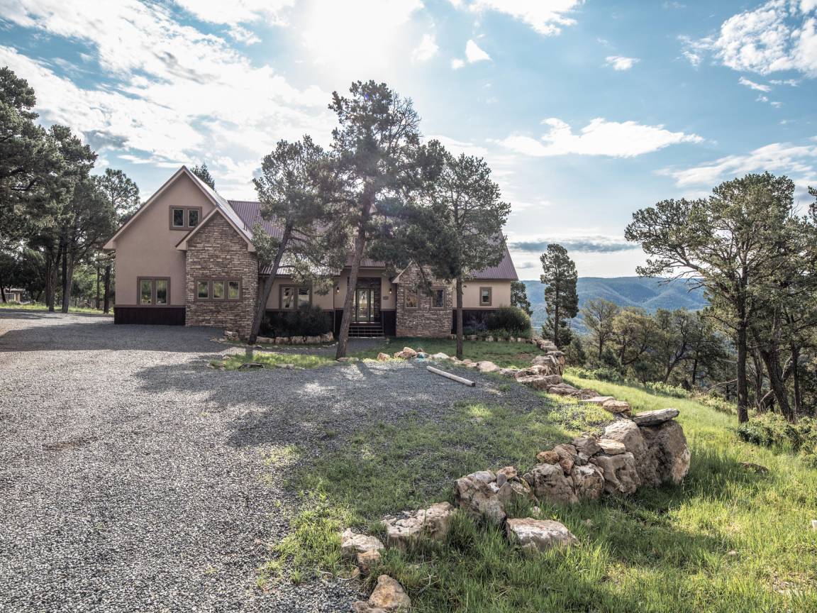 470 M² Cabin ∙ 6 Bedrooms ∙ 20 Guests - Ruidoso, NM