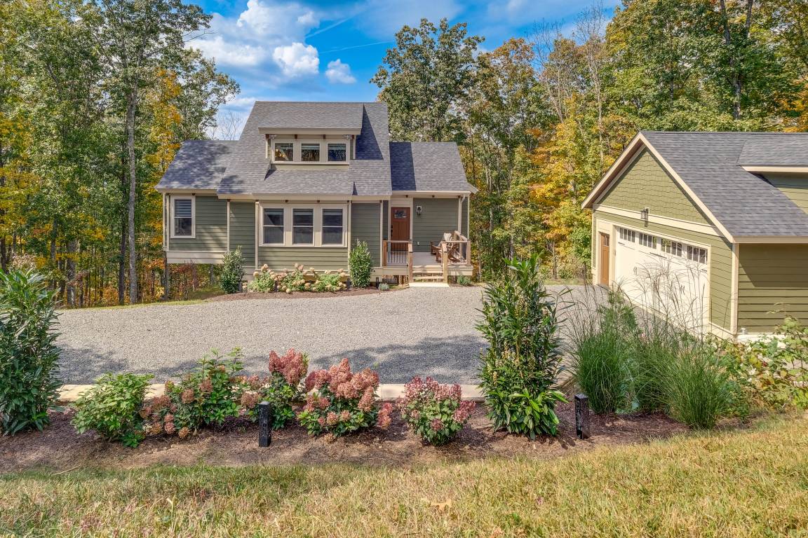 204 M² Casa ∙ 4 Habitaciones ∙ 9 Huéspedes - White Sulphur Springs, WV