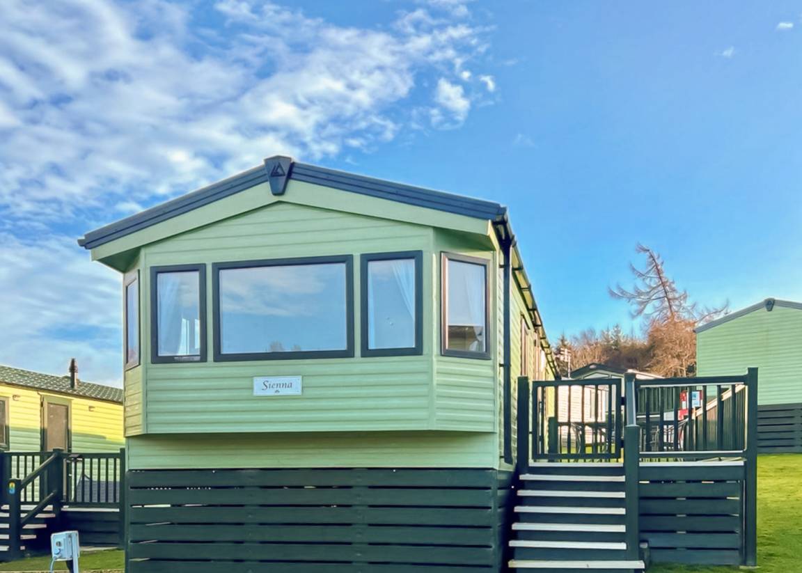 Caravan ∙ 2 Bedrooms ∙ 4 Guests - Northumberland