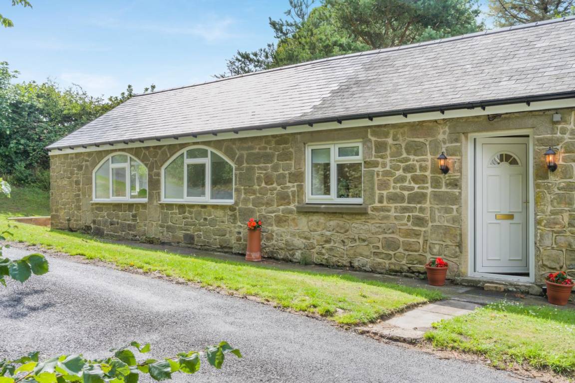 Cottage ∙ 3 Bedrooms ∙ 6 Guests - Morpeth