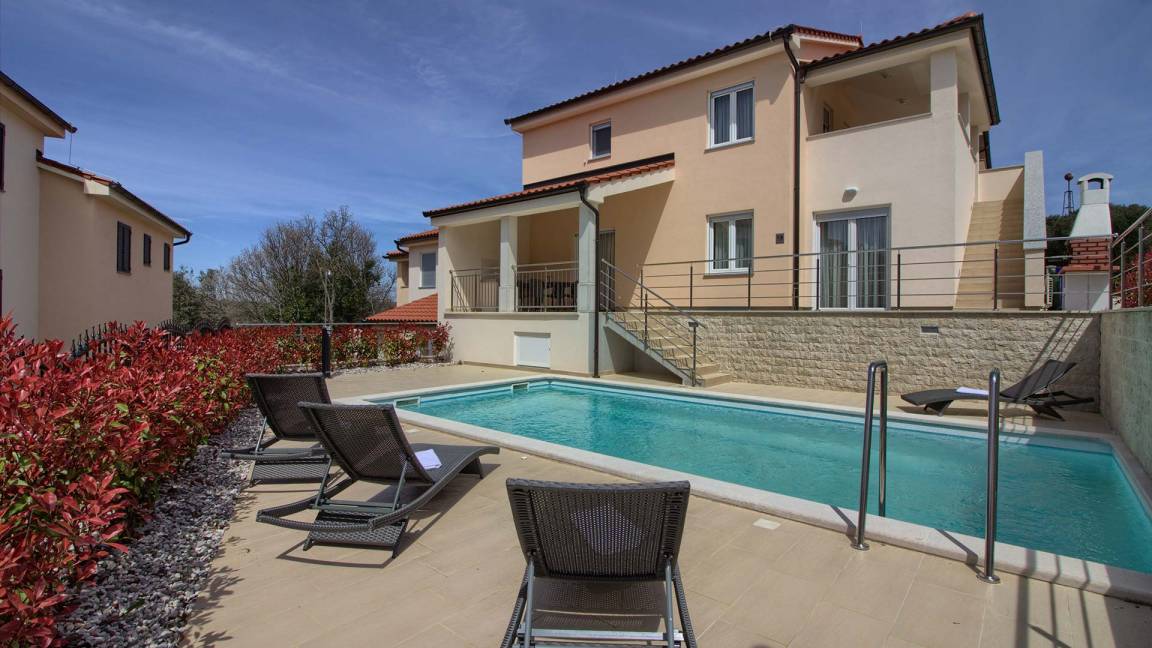 200 M² Villa ∙ 4 Schlafzimmer ∙ 10 Gäste - Banjole