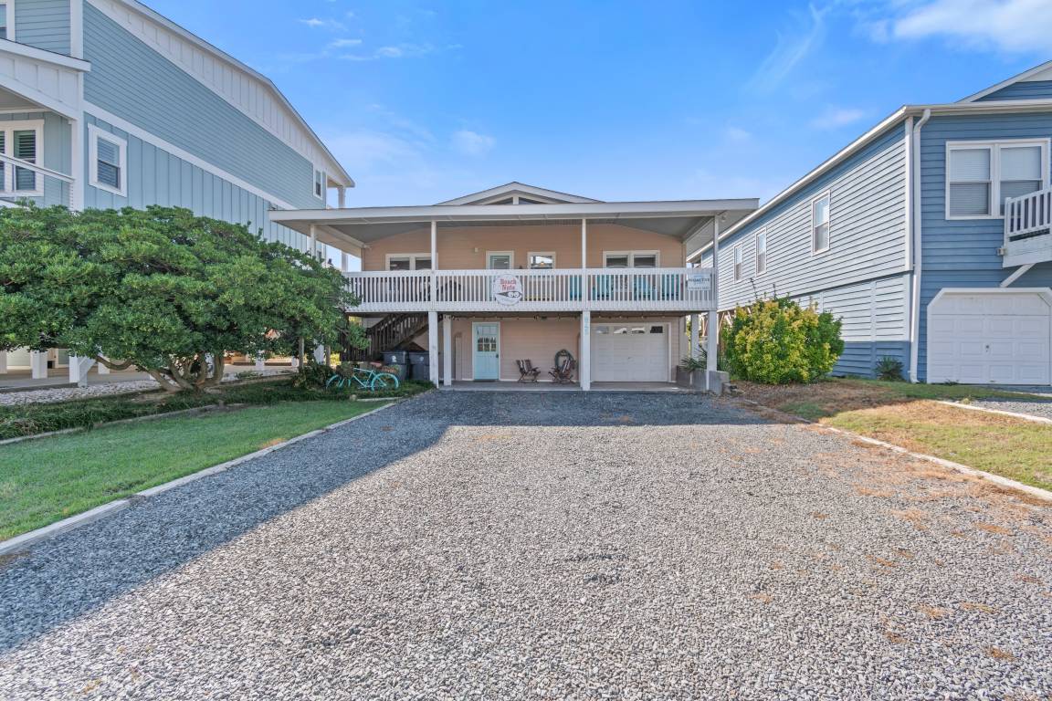 124 M² House ∙ 5 Bedrooms ∙ 12 Guests - Holden Beach, NC