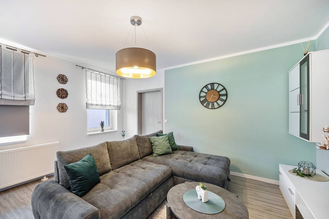 52 M² Ferienwohnung ∙ 1 Schlafzimmer ∙ 3 Gäste - Weißenfels