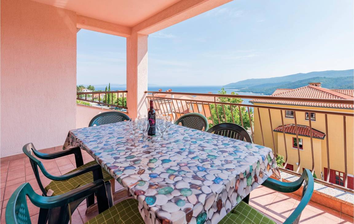 102 M² Ferienwohnung ∙ 3 Schlafzimmer ∙ 8 Gäste - Rabac