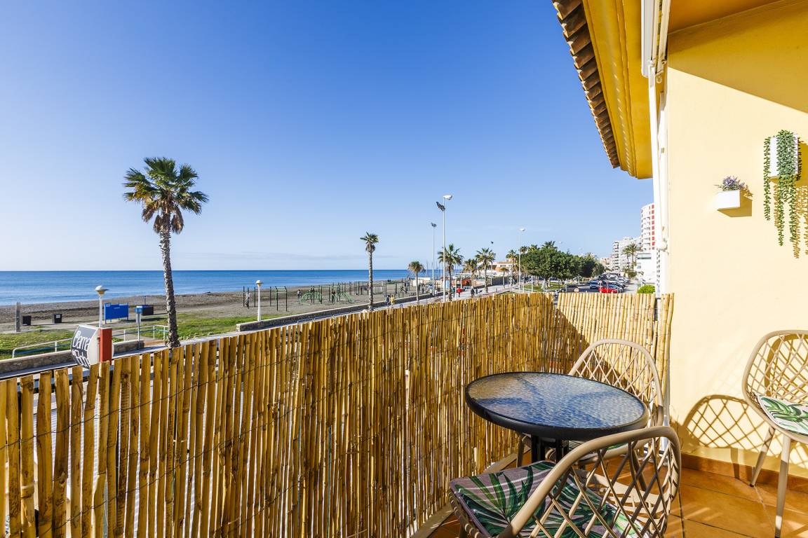 83 M² Apartament ∙ 2 Sypialnie ∙ 4 Gości - Torre del Mar