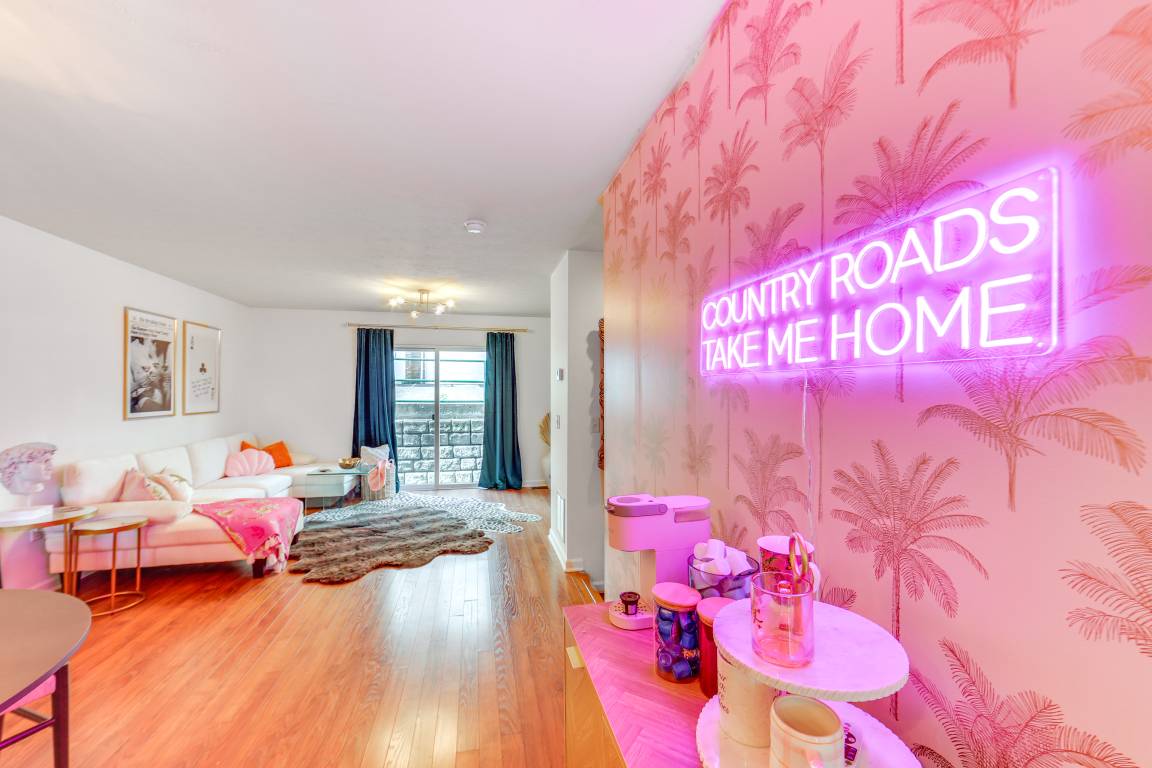 110 M² Apartment ∙ 2 Bedrooms ∙ 4 Guests - Morgantown, WV