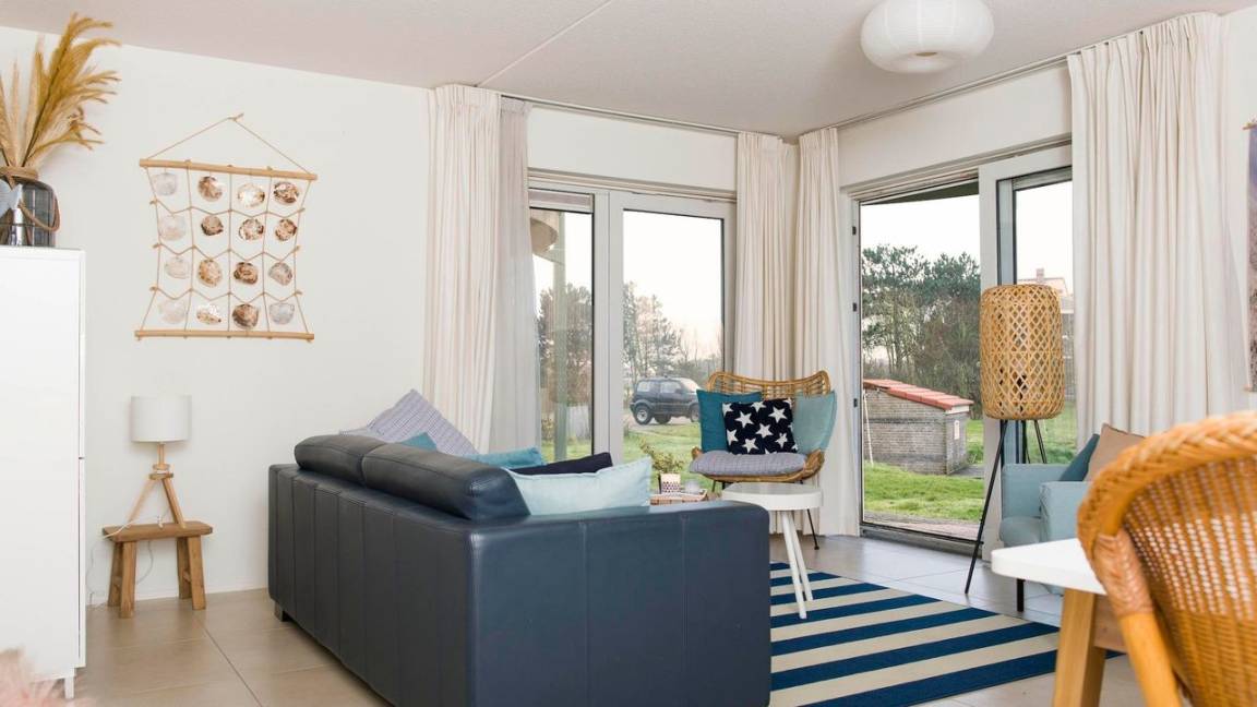 80 M² Apartment ∙ 2 Bedrooms ∙ 4 Guests - Julianadorp