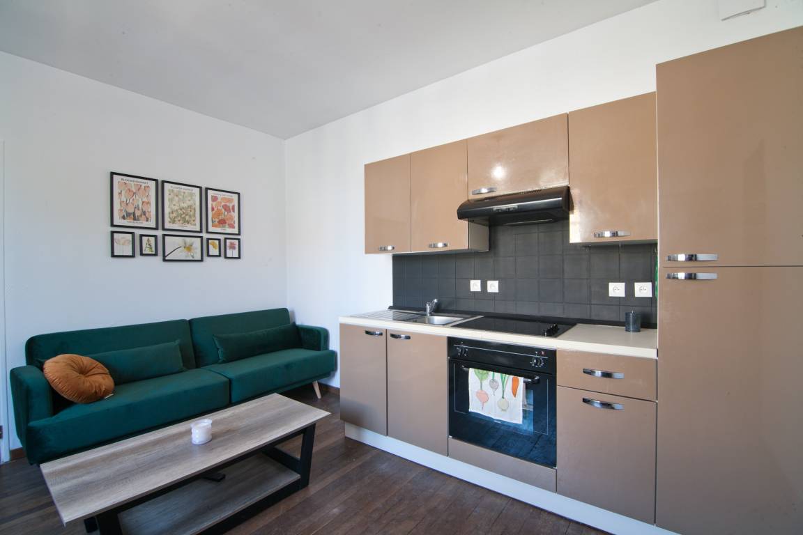 33 M² Ferienwohnung ∙ 1 Schlafzimmer ∙ 4 Gäste - Troyes
