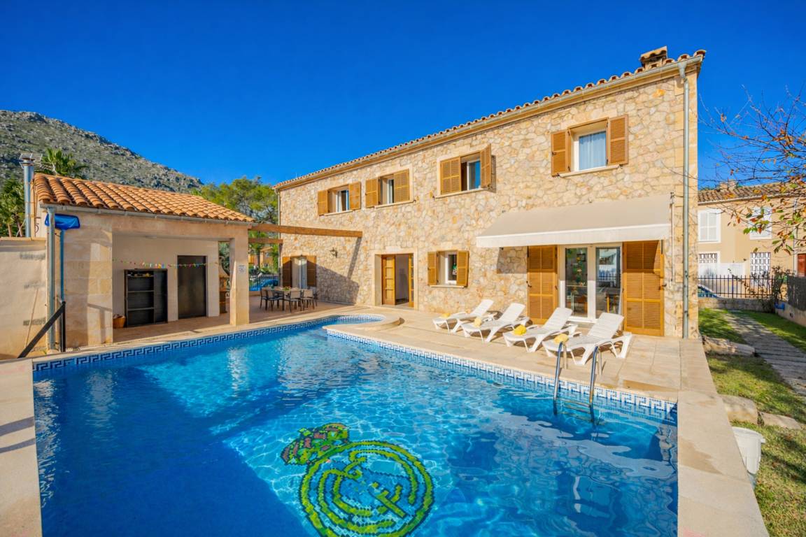 300 M² Casa ∙ 4 Habitaciones ∙ 8 Huéspedes - Alcudia