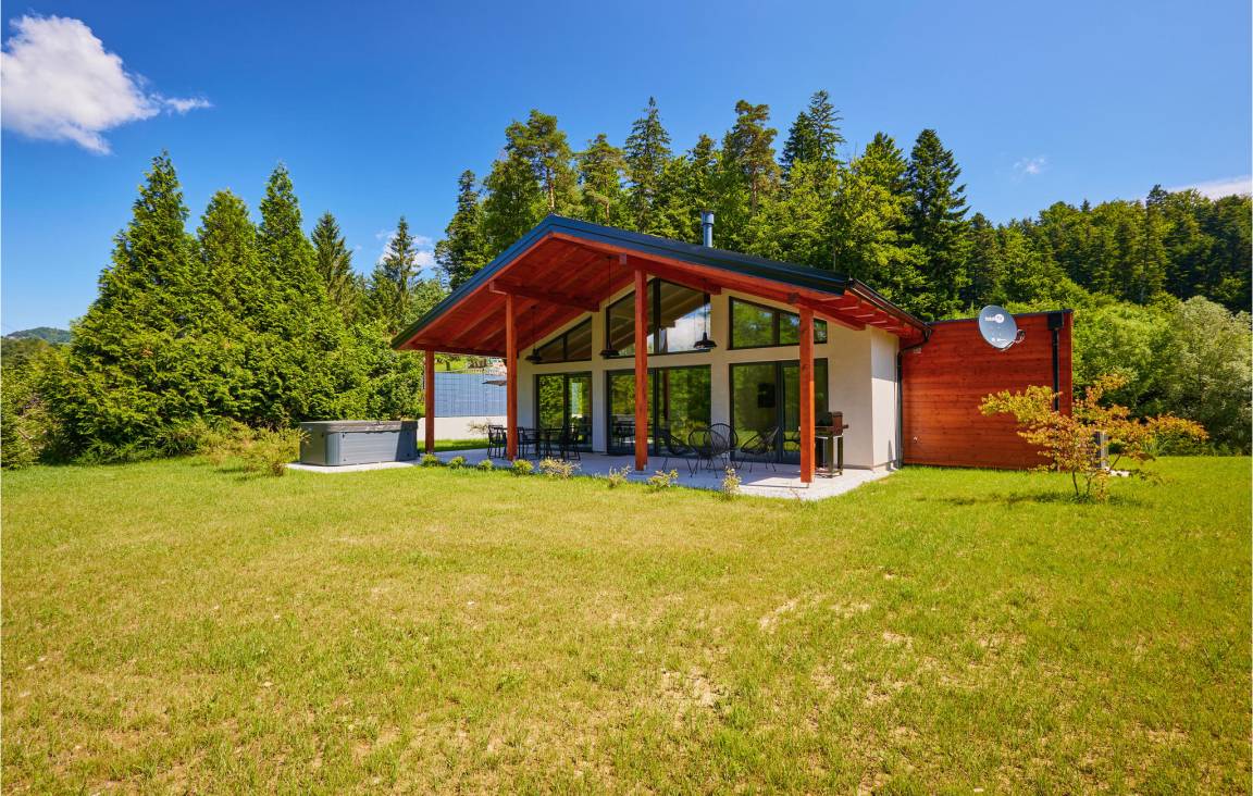 66 M² Ferienhaus ∙ 2 Schlafzimmer ∙ 5 Gäste - Kroatien