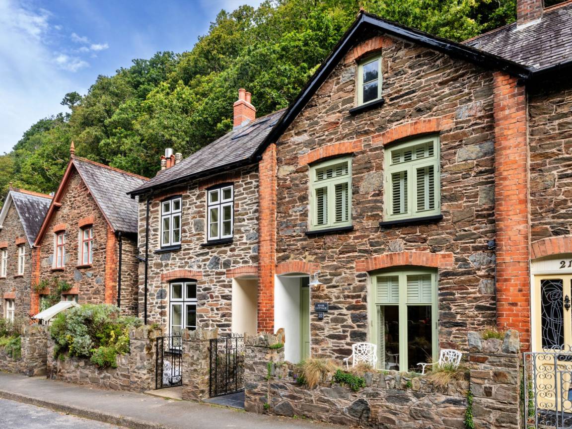 120 M² House ∙ 3 Bedrooms ∙ 6 Guests - Exmoor