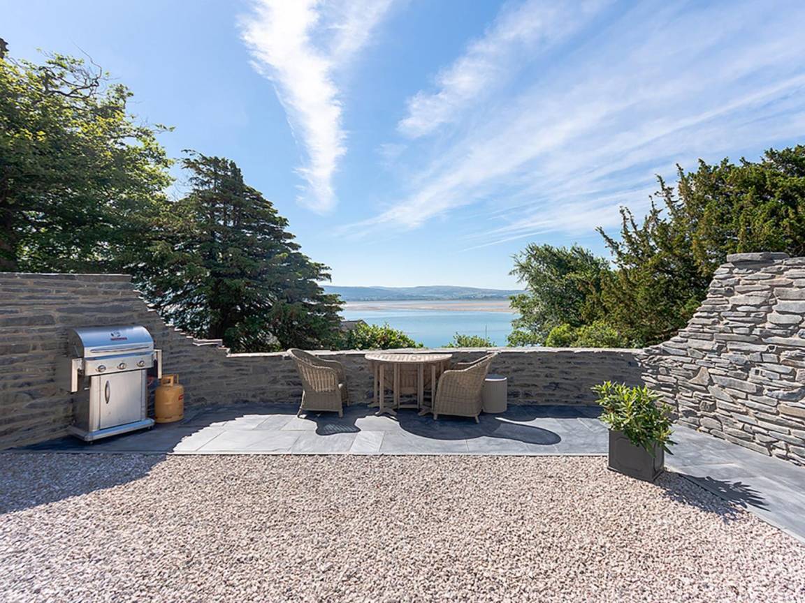 Cottage ∙ 3 Bedrooms ∙ 6 Guests - Borth