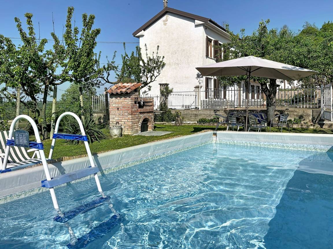 200 M² House ∙ 3 Bedrooms ∙ 6 Guests - Piedmont