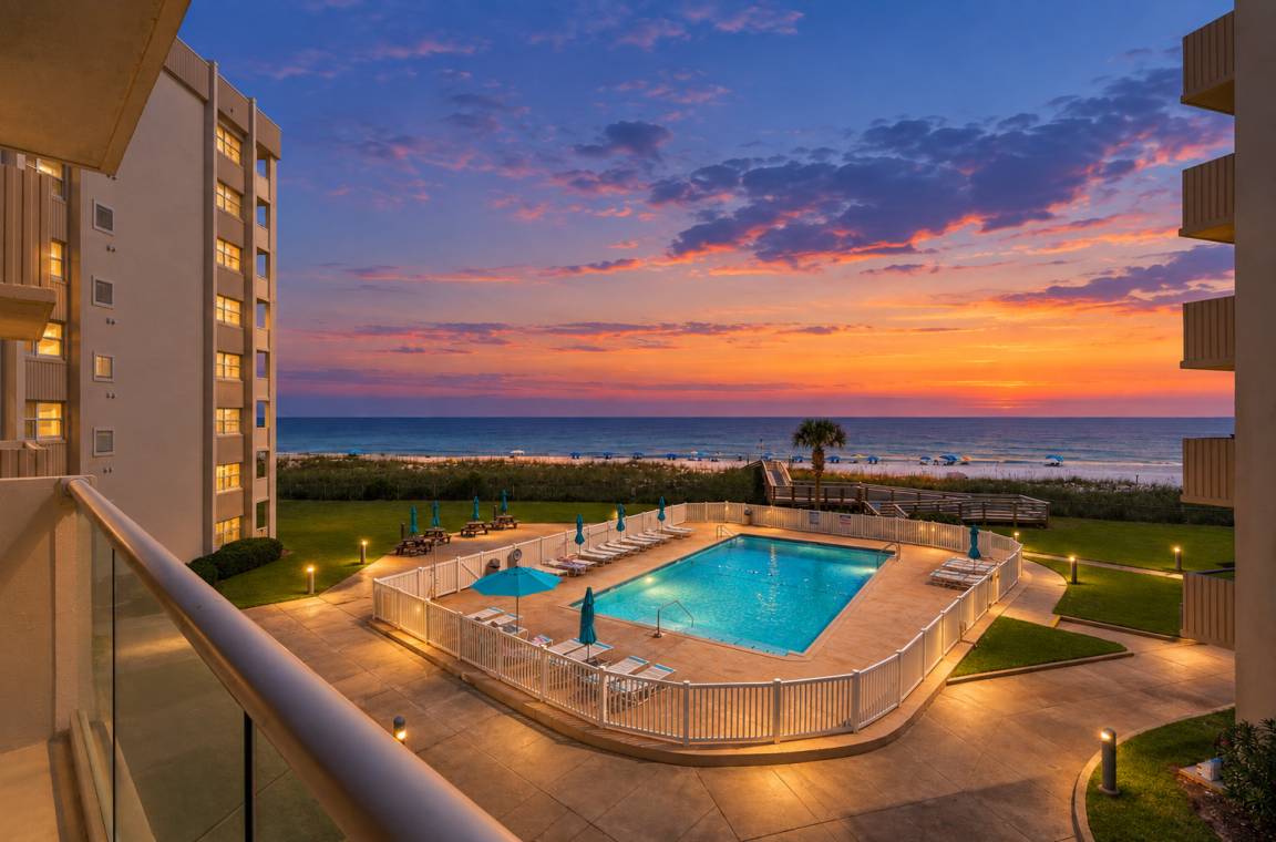 Condo ∙ 2 Bedrooms ∙ 7 Guests - Pensacola Beach, FL
