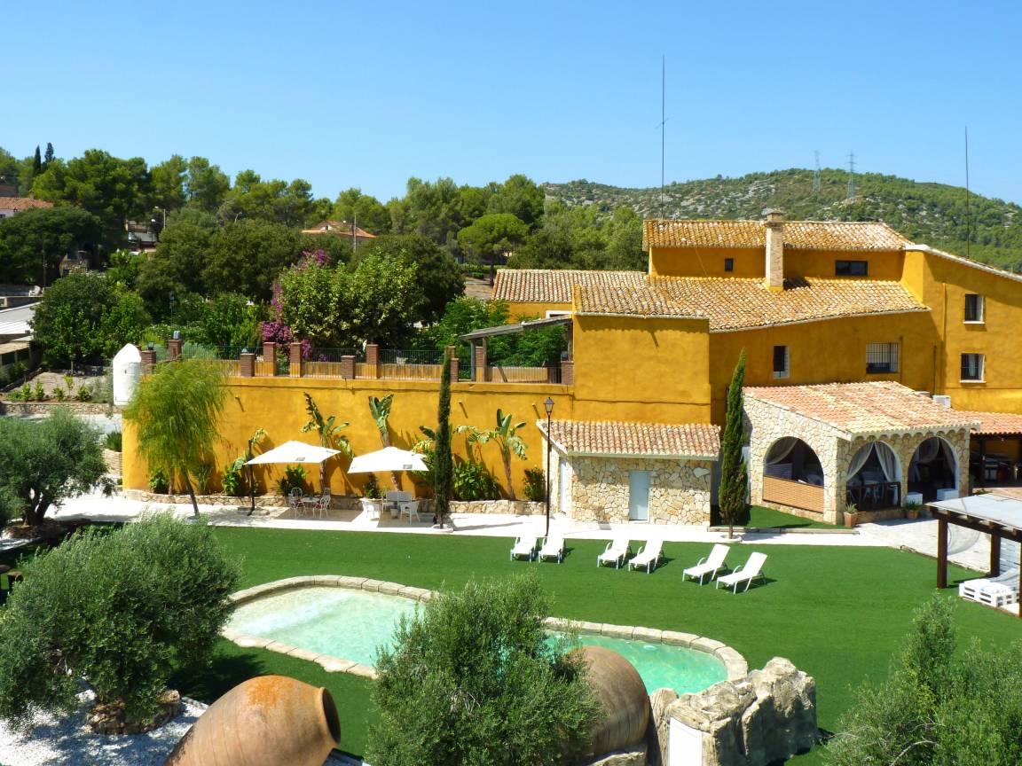 980 M² Villa ∙ 9 Habitaciones ∙ 24 Huéspedes - Vilafranca del Penedès