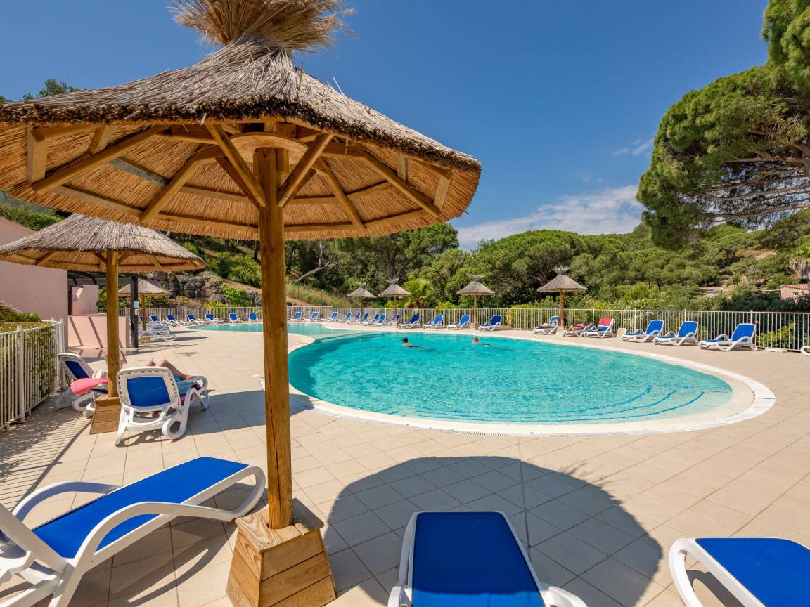 56 M² Apartment ∙ 3 Bedrooms ∙ 6 Guests - Fréjus