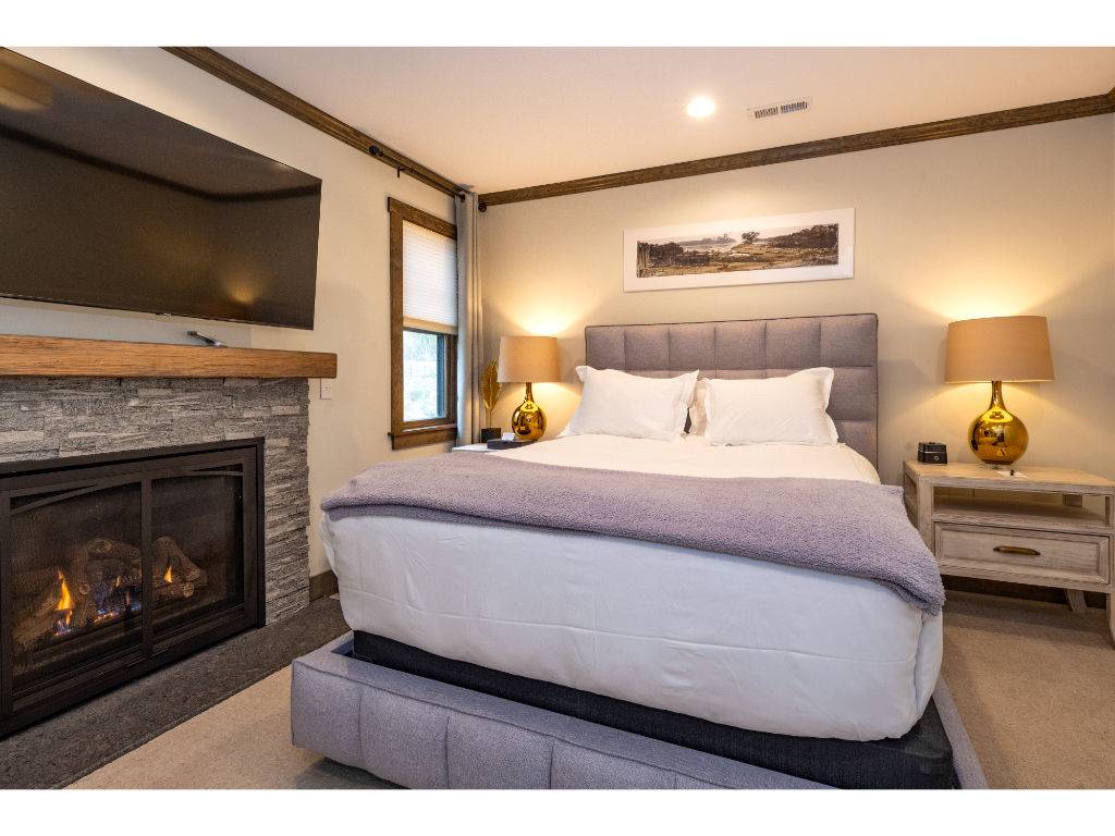 572 M² Cabin ∙ 3 Bedrooms ∙ 10 Guests - Rhode Island
