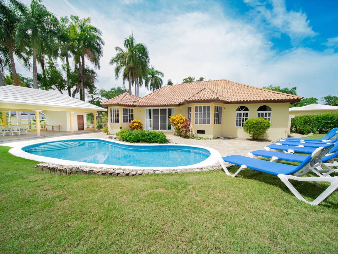 3000 M² Villa ∙ 4 Habitaciones ∙ 7 Huéspedes - Cabarete