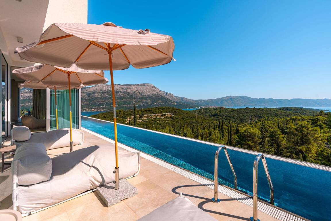 372 M² Villa ∙ 4 Schlafzimmer ∙ 8 Gäste - Korčula