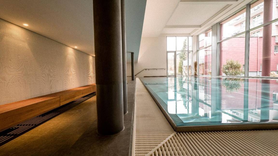 Hotel ∙ 2 Guests - Pocking