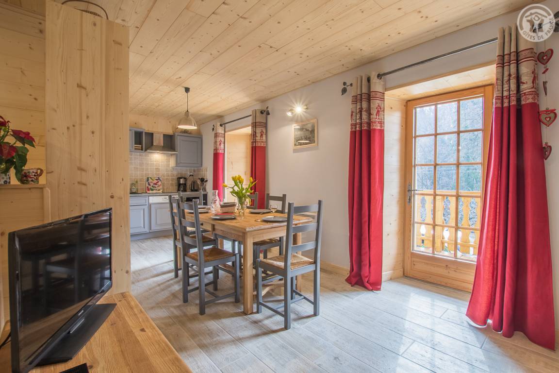 52 M² Gîte ∙ 1 Chambre ∙ 5 Personnes - Ugine