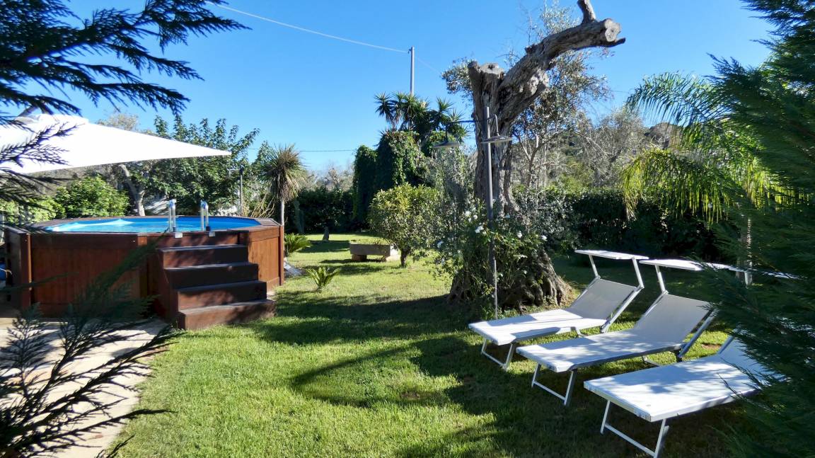 1500 M² Villa ∙ 2 Slaapkamers ∙ 6 Gasten - Tricase