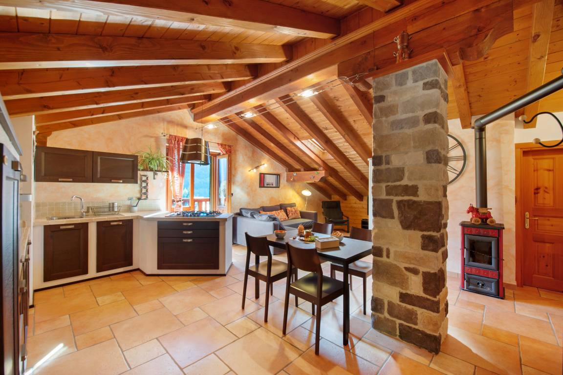 80 M² Appartamento Vacanza ∙ 2 Camere Da Letto ∙ 4 Ospiti - Gressoney-Saint-Jean