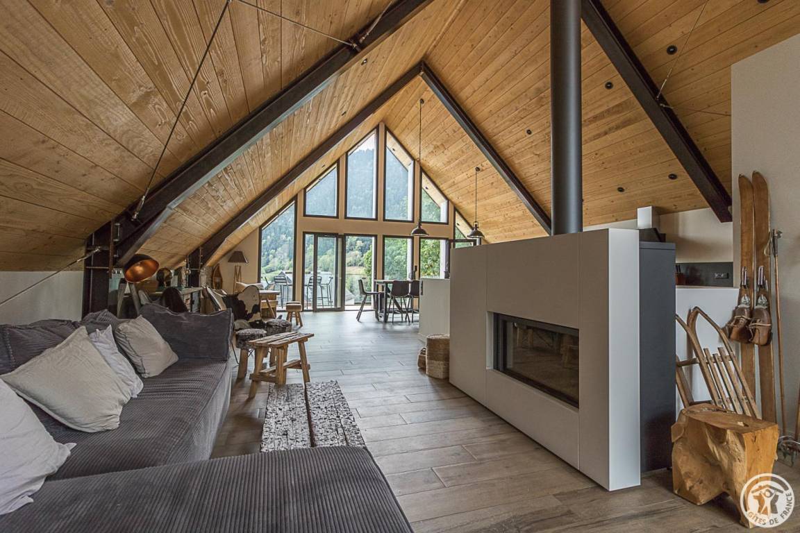 200 M² Gîte ∙ 6 Chambres ∙ 12 Personnes - Haute-Garonne