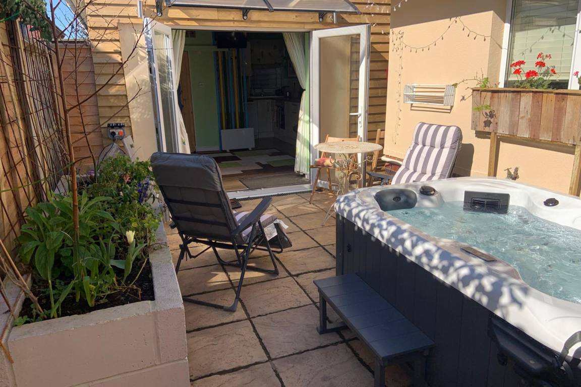 25 M² Studio Flat ∙ 1 Bedroom ∙ 2 Guests - Emsworth