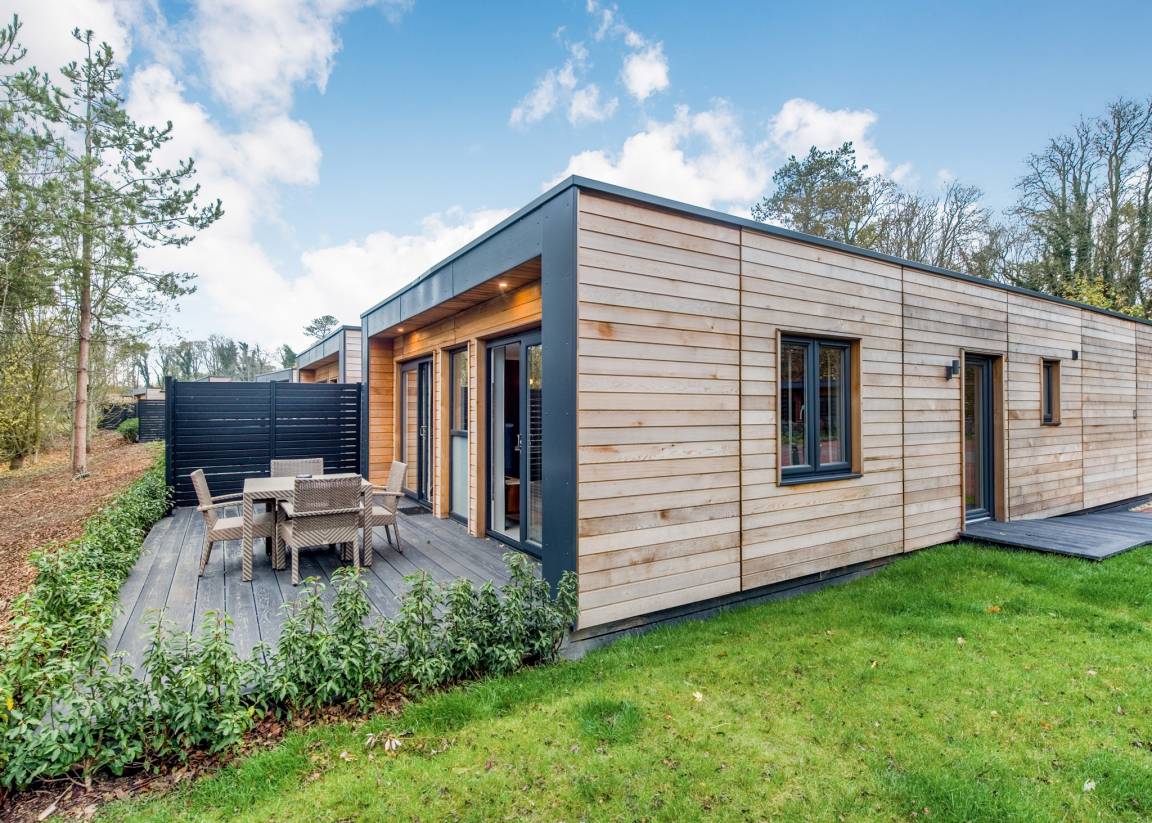 Chalet ∙ 2 Bedrooms ∙ 4 Guests - Wallingford