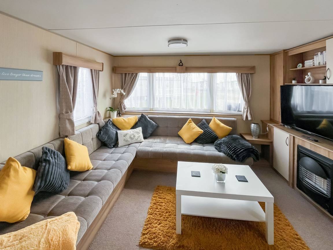 Cottage ∙ 3 Bedrooms ∙ 8 Guests - Anderby Creek