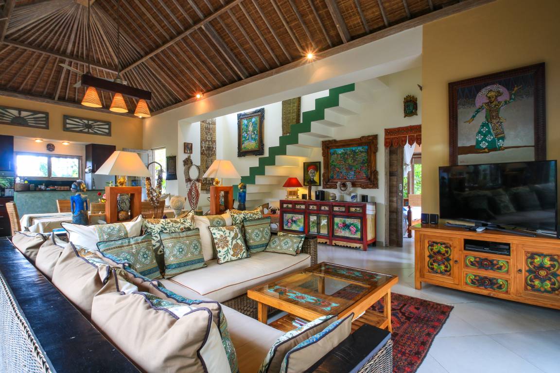 111 M² Villa ∙ 2 Chambres ∙ 4 Personnes - Ubud