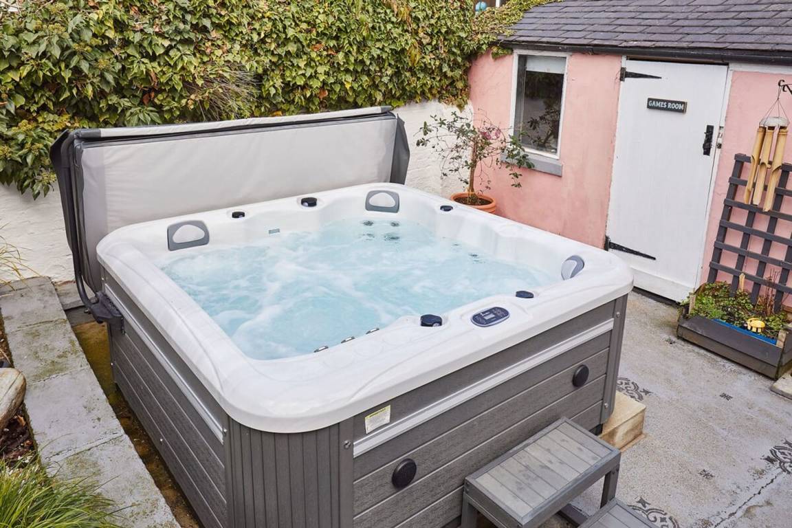 House ∙ 4 Bedrooms ∙ 7 Guests - Bridlington