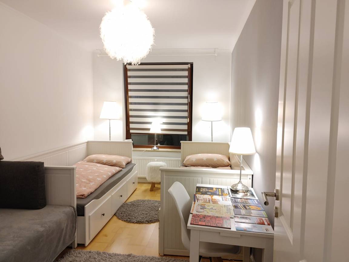 108 M² Apartment ∙ 3 Bedrooms ∙ 5 Guests - Hamburg